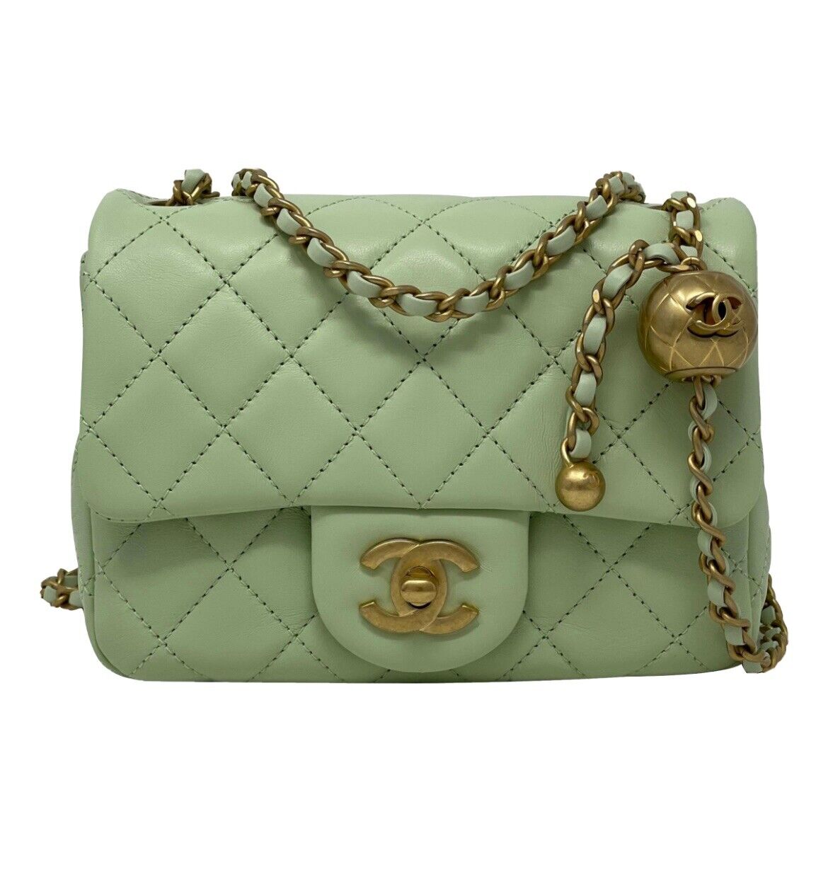 Chanel 22C Square Mini Pearl Crush Light Green BNIB Stunning Pistachio ...